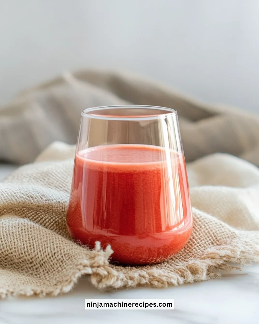 Strawberry Banana Smoothie - Ninja Machine Recipes